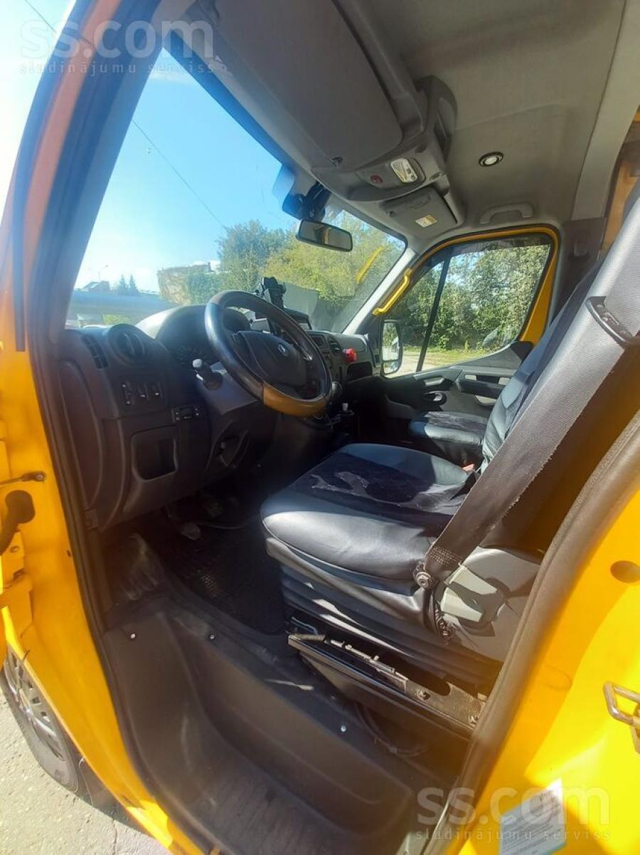 Yellow Renault Master 2016 in Riga, with an engine capacity of 2.30 L and mileage of 676 thousand km for 9000 €, photo 10 on AUTOMOTO.COM.LV