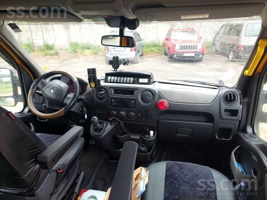 Yellow Renault Master 2016 in Riga, with an engine capacity of 2.30 L and mileage of 676 thousand km for 9000 €, photo 12 on AUTOMOTO.COM.LV