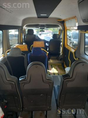 Yellow Renault Master 2016 in Riga, with an engine capacity of 2.30 L and mileage of 676 thousand km for 9000 €, photo 15 on AUTOMOTO.COM.LV
