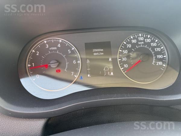Dzeltens Renault Master 2020 Rīga, ar dzinēja tilpumu 2.30 L un nobraukumu 0 tūkst. km par 13500 €, foto 4 vietnē AUTOMOTO.COM.LV