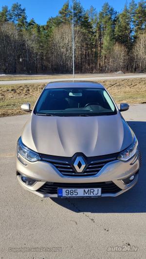 Smilšu krāsa Renault Megane 2017 Tallina, ar dzinēja tilpumu 1.20 L un nobraukumu 111 tūkst. km par 10000 €, foto 2 vietnē AUTOMOTO.COM.LV