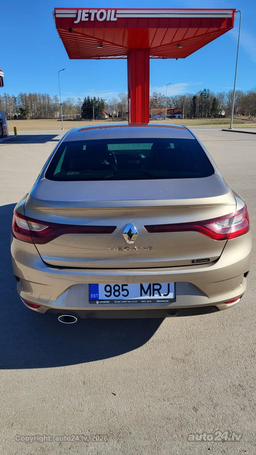 Smilšu krāsa Renault Megane 2017 Tallina, ar dzinēja tilpumu 1.20 L un nobraukumu 111 tūkst. km par 10000 €, foto 4 vietnē AUTOMOTO.COM.LV