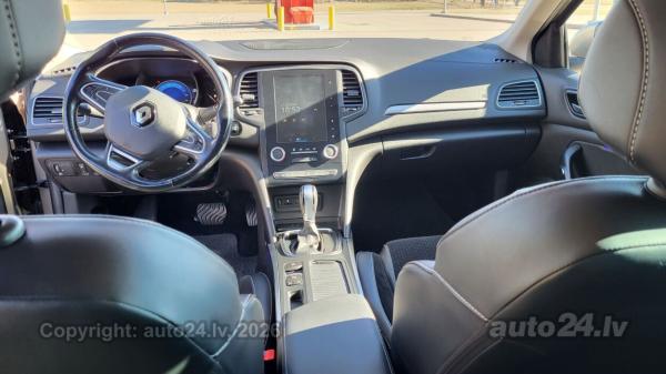 Smilšu krāsa Renault Megane 2017 Tallina, ar dzinēja tilpumu 1.20 L un nobraukumu 111 tūkst. km par 10000 €, foto 6 vietnē AUTOMOTO.COM.LV