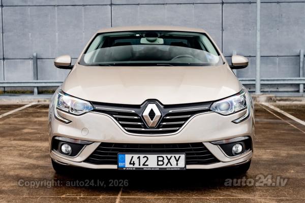 Beige Renault Megane 2018 in Parnu, with an engine capacity of 1.60 L and mileage of 93 thousand km for 8799 €, photo 2 on AUTOMOTO.COM.LV