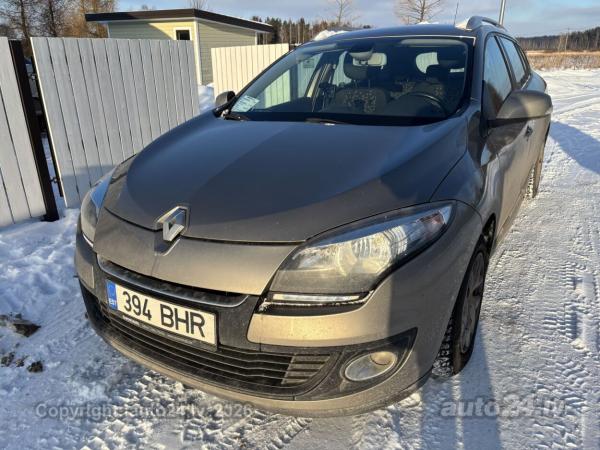 Beige Renault Megane 2012 in Tallinn, with an engine capacity of 1.60 L and mileage of 269 thousand km for 2700 €, photo 1 on AUTOMOTO.COM.LV