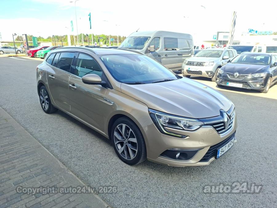 Smilšu krāsa Renault Megane 2017 Tallina, ar dzinēja tilpumu 1.20 L un nobraukumu 134 tūkst. km par 10990 €, foto 1 vietnē AUTOMOTO.COM.LV