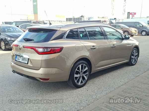 Smilšu krāsa Renault Megane 2017 Tallina, ar dzinēja tilpumu 1.20 L un nobraukumu 134 tūkst. km par 10990 €, foto 2 vietnē AUTOMOTO.COM.LV