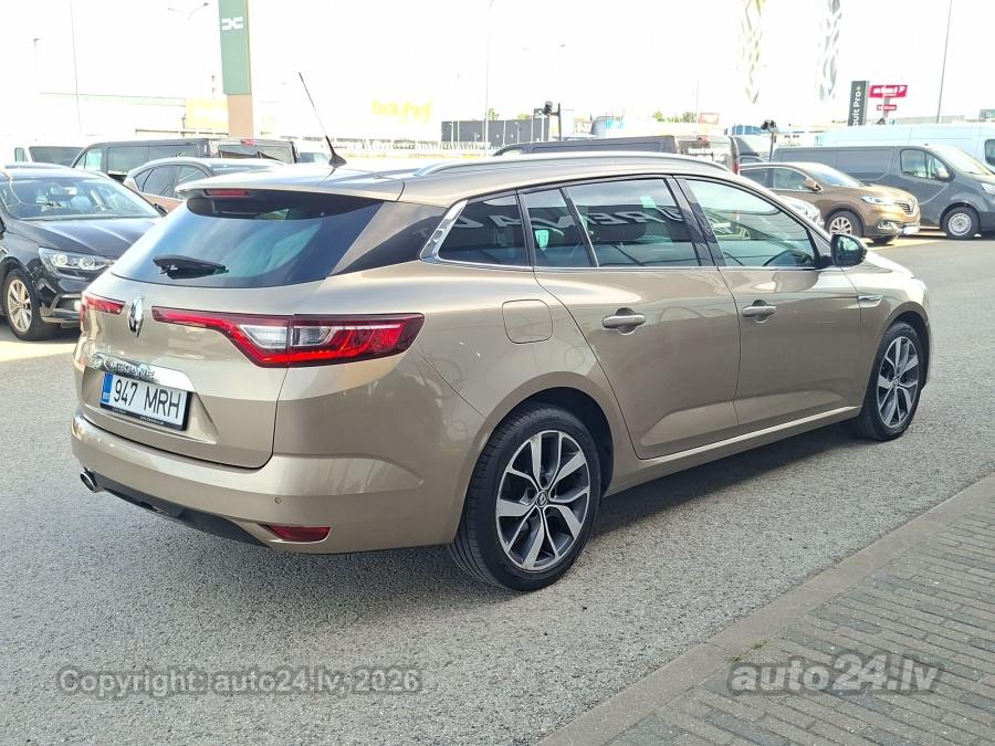 Smilšu krāsa Renault Megane 2017 Tallina, ar dzinēja tilpumu 1.20 L un nobraukumu 134 tūkst. km par 10990 €, foto 3 vietnē AUTOMOTO.COM.LV