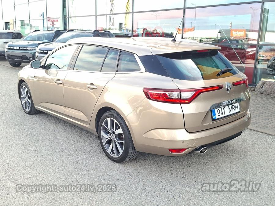 Smilšu krāsa Renault Megane 2017 Tallina, ar dzinēja tilpumu 1.20 L un nobraukumu 134 tūkst. km par 10990 €, foto 4 vietnē AUTOMOTO.COM.LV