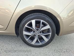 Smilšu krāsa Renault Megane 2017 Tallina, ar dzinēja tilpumu 1.20 L un nobraukumu 134 tūkst. km par 10990 €, foto 13 vietnē AUTOMOTO.COM.LV