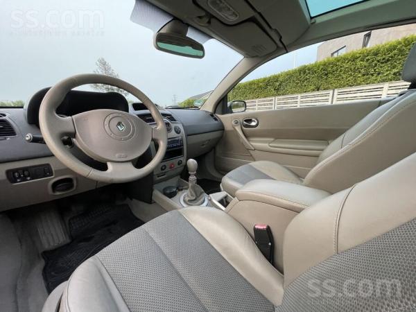 Black Renault Megane 2004 in Riga, with an engine capacity of 1.90 L and mileage of 170 thousand km for 2290 €, photo 8 on AUTOMOTO.COM.LV