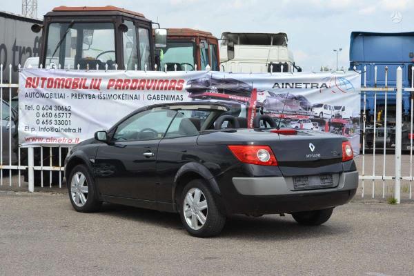 Black Renault Megane 2004 in Marijampole, with an engine capacity of 1.60 L and mileage of 165 thousand km for 1300 €, photo 5 on AUTOMOTO.COM.LV
