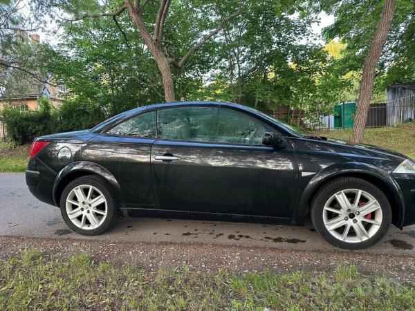 Black Renault Megane 2004 in Liepaja, with an engine capacity of 1.90 L and mileage of 240 thousand km for 1500 €, photo 3 on AUTOMOTO.COM.LV