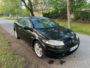 Melns Renault Megane 2004 Liepāja, ar dzinēja tilpumu 1.90 L un nobraukumu 240 tūkst. km par 1500 €, foto  vietnē AUTOMOTO.COM.LV