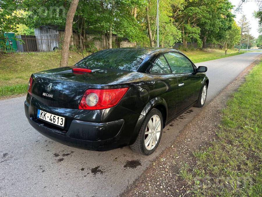 Melns Renault Megane 2004 Liepāja, ar dzinēja tilpumu 1.90 L un nobraukumu 240 tūkst. km par 1500 €, foto 6 vietnē AUTOMOTO.COM.LV