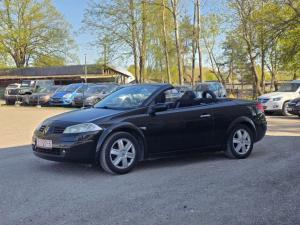 Black Renault Megane 2004 in Riga, with an engine capacity of 1.60 L and mileage of 258 thousand km for 2650 €, photo 3 on AUTOMOTO.COM.LV