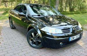 Melns Renault Megane 2004 Ventspils, ar dzinēja tilpumu 1.60 L un nobraukumu 259 tūkst. km par 2499 €, foto  vietnē AUTOMOTO.COM.LV