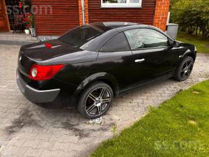 Melns Renault Megane 2004 Rēzekne, ar dzinēja tilpumu 2.00 L un nobraukumu 350 tūkst. km par 850 €, foto 4 vietnē AUTOMOTO.COM.LV