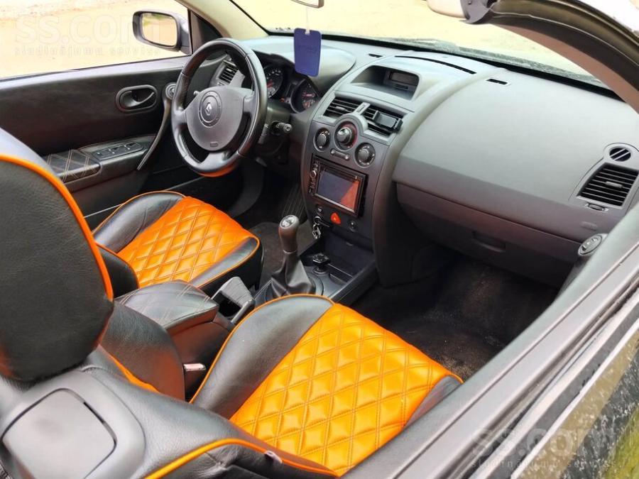 Melns Renault Megane 2004 Liepāja, ar dzinēja tilpumu 1.60 L un nobraukumu 283 tūkst. km par 2100 €, foto 7 vietnē AUTOMOTO.COM.LV