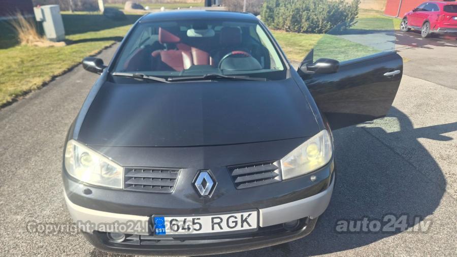 Black Renault Megane 2005 in Tallinn, with an engine capacity of 2.00 L and mileage of 202 thousand km for 2800 €, photo 8 on AUTOMOTO.COM.LV