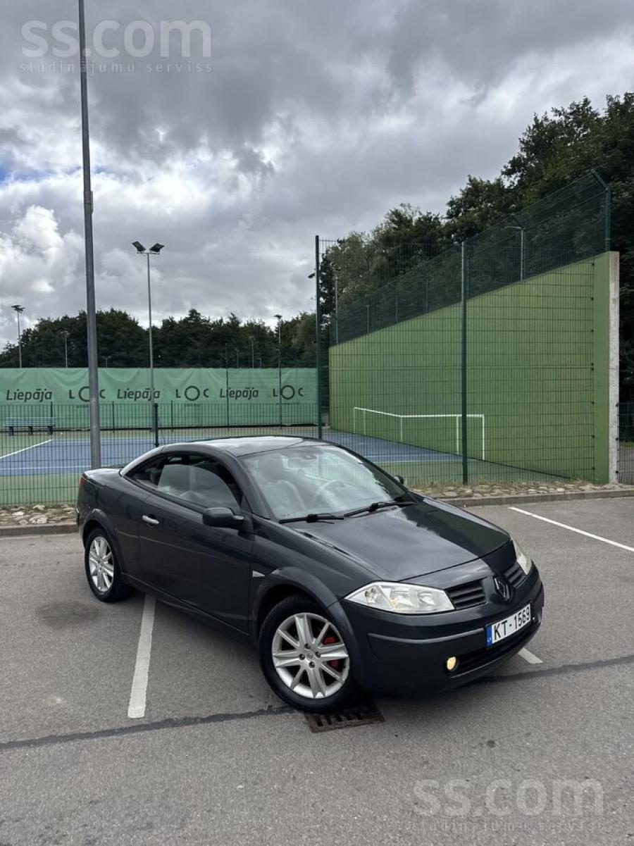Melns Renault Megane 2005 Liepāja, ar dzinēja tilpumu 2.00 L un nobraukumu 183 tūkst. km par 1650 €, foto 8 vietnē AUTOMOTO.COM.LV