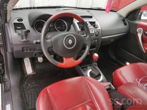 Melns Renault Megane 2006 Rīga, ar dzinēja tilpumu 1.90 L un nobraukumu 200 tūkst. km par 2200 €, foto 3 vietnē AUTOMOTO.COM.LV