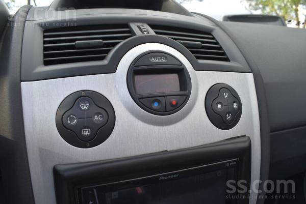 Melns Renault Megane 2006 Kuldīga, ar dzinēja tilpumu 1.90 L un nobraukumu 0 tūkst. km par 2750 €, foto 10 vietnē AUTOMOTO.COM.LV