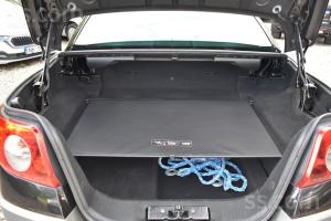 Melns Renault Megane 2006 Kuldīga, ar dzinēja tilpumu 1.90 L un nobraukumu 0 tūkst. km par 1990 €, foto 8 vietnē AUTOMOTO.COM.LV