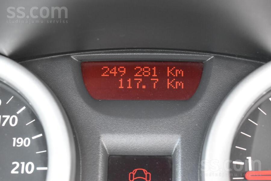 Melns Renault Megane 2006 Kuldīga, ar dzinēja tilpumu 1.90 L un nobraukumu 0 tūkst. km par 1990 €, foto 13 vietnē AUTOMOTO.COM.LV