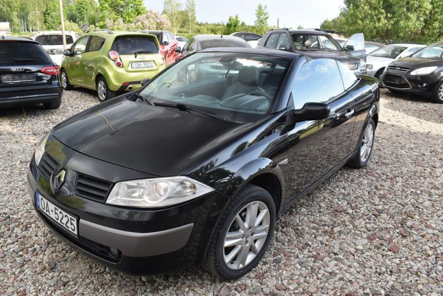Melns Renault Megane 2006 Kuldīga, ar dzinēja tilpumu 1.90 L un nobraukumu 0 tūkst. km par 1990 €, foto 19 vietnē AUTOMOTO.COM.LV