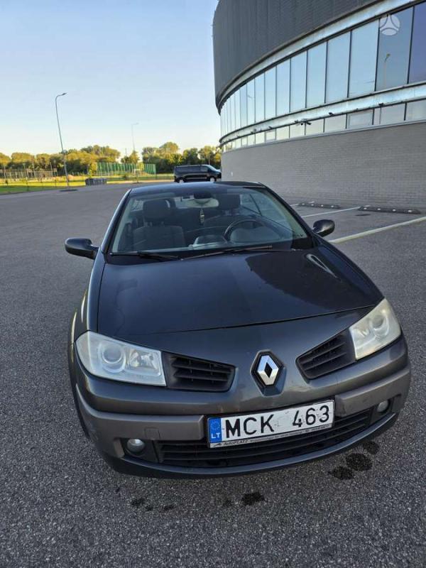 Black Renault Megane 2006 in Kaunas, with an engine capacity of 1.87 L and mileage of 384 thousand km for 850 €, photo 2 on AUTOMOTO.COM.LV