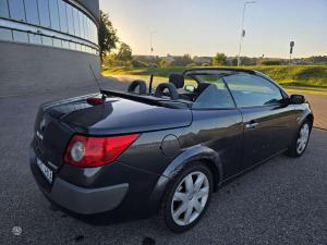 Black Renault Megane 2006 in Kaunas, with an engine capacity of 1.87 L and mileage of 384 thousand km for 850 €, photo 5 on AUTOMOTO.COM.LV