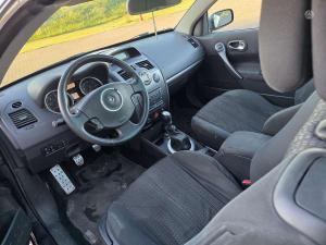 Black Renault Megane 2006 in Kaunas, with an engine capacity of 1.87 L and mileage of 384 thousand km for 850 €, photo 19 on AUTOMOTO.COM.LV