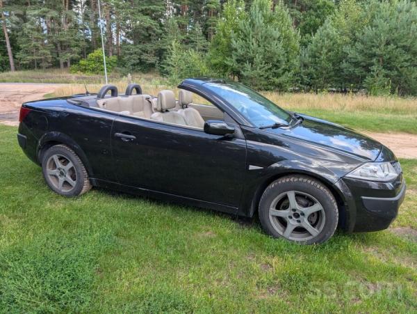 Melns Renault Megane 2006 Rīga, ar dzinēja tilpumu 1.80 L un nobraukumu 270 tūkst. km par 2200 €, foto 2 vietnē AUTOMOTO.COM.LV