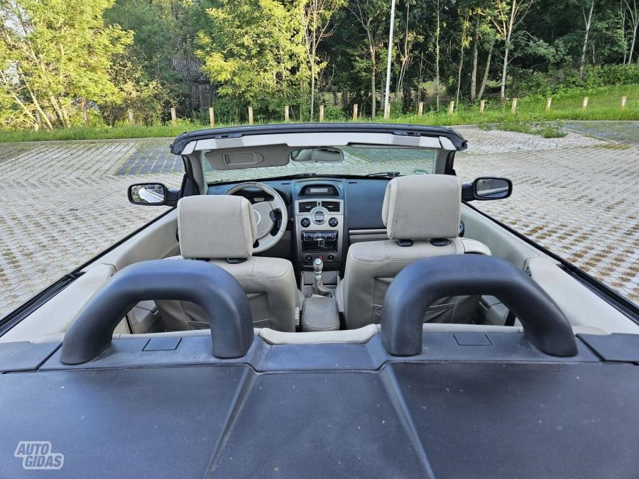 Black Renault Megane 2007 in Prienai, with an engine capacity of 2.00 L and mileage of 160 thousand km for 1250 €, photo 6 on AUTOMOTO.COM.LV