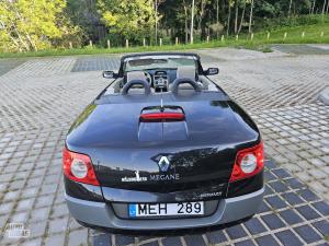Black Renault Megane 2007 in Prienai, with an engine capacity of 2.00 L and mileage of 160 thousand km for 1250 €, photo 8 on AUTOMOTO.COM.LV