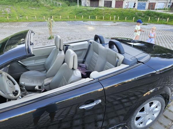 Black Renault Megane 2007 in Prienai, with an engine capacity of 2.00 L and mileage of 160 thousand km for 1250 €, photo 8 on AUTOMOTO.COM.LV