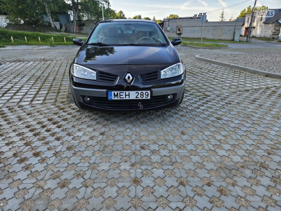 Black Renault Megane 2007 in Prienai, with an engine capacity of 2.00 L and mileage of 160 thousand km for 1250 €, photo 13 on AUTOMOTO.COM.LV