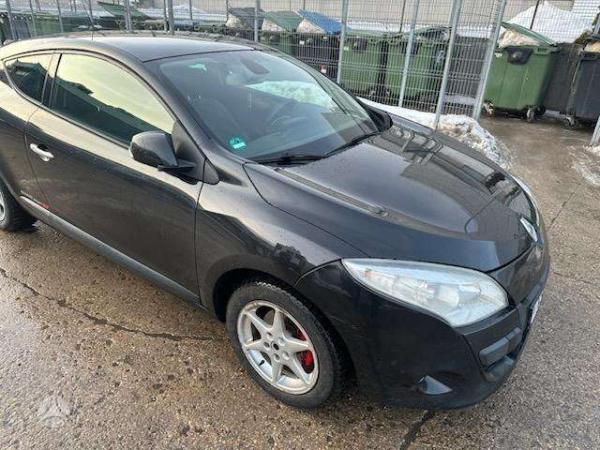 Melns Renault Megane 2010 Viļņa, ar dzinēja tilpumu 1.87 L un nobraukumu 208 tūkst. km par 3200 €, foto 2 vietnē AUTOMOTO.COM.LV
