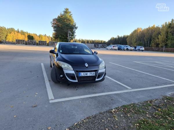 Melns Renault Megane 2010 Tauragė, ar dzinēja tilpumu 1.90 L un nobraukumu 287 tūkst. km par 1350 €, foto 8 vietnē AUTOMOTO.COM.LV
