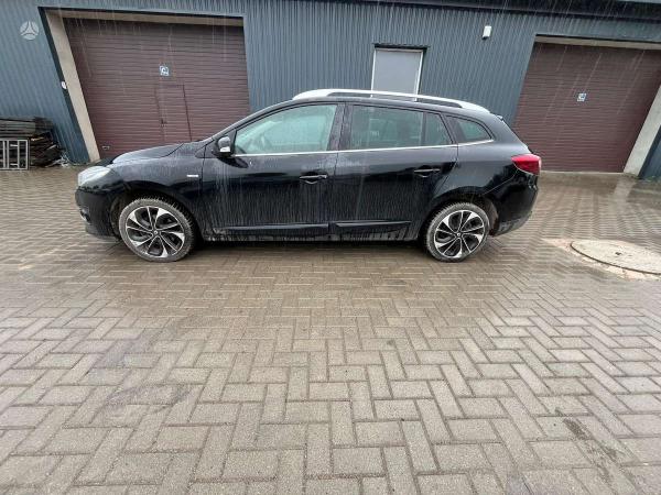 Black Renault Megane 2016 in Taurage, with an engine capacity of 1.20 L and mileage of 156 thousand km for 3500 €, photo 2 on AUTOMOTO.COM.LV