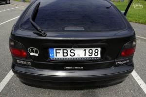 Black Renault Megane 1996 in Panevezys, with an engine capacity of 1.60 L and mileage of 260 thousand km for 600 €, photo 18 on AUTOMOTO.COM.LV