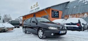 Black Renault Megane 1999 in Valmiera, with an engine capacity of 1.60 L and mileage of 159 thousand km for 1500 €, photo  on AUTOMOTO.COM.LV