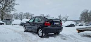 Черный Рено Меган 1999 в Валмиера, объемом двигателя 1.60 л и пробегом 159 тыс. км за 1500 €, фото 6 на AUTOMOTO.COM.LV