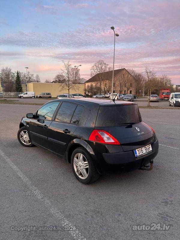 Melns Renault Megane 2003 Tallina, ar dzinēja tilpumu 1.50 L un nobraukumu 0 tūkst. km par 1499 €, foto 1 vietnē AUTOMOTO.COM.LV
