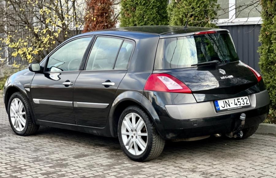 Melns Renault Megane 2004 Rīga, ar dzinēja tilpumu 1.90 L un nobraukumu 317 tūkst. km par 1850 €, foto 3 vietnē AUTOMOTO.COM.LV