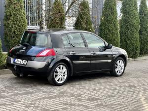 Melns Renault Megane 2004 Rīga, ar dzinēja tilpumu 1.90 L un nobraukumu 317 tūkst. km par 1850 €, foto 13 vietnē AUTOMOTO.COM.LV