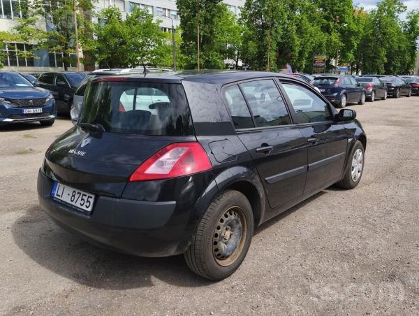 Melns Renault Megane 2005 Jelgava, ar dzinēja tilpumu 1.50 L un nobraukumu 0 tūkst. km par 1290 €, foto 3 vietnē AUTOMOTO.COM.LV