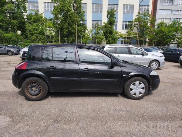 Melns Renault Megane 2005 Jelgava, ar dzinēja tilpumu 1.50 L un nobraukumu 0 tūkst. km par 1290 €, foto 7 vietnē AUTOMOTO.COM.LV