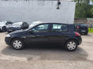Black Renault Megane 2005 in Jelgava, with an engine capacity of 1.50 L and mileage of 0 thousand km for 1290 €, photo 9 on AUTOMOTO.COM.LV